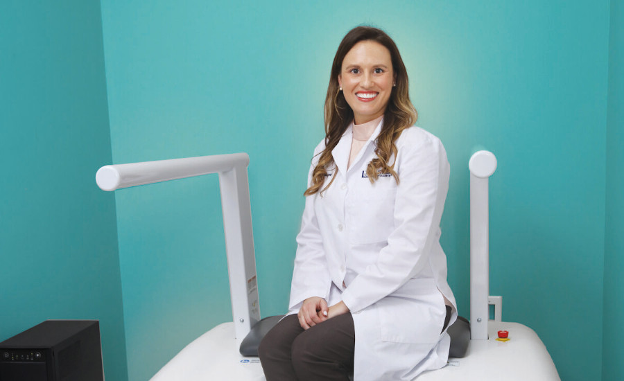 Boca Mag lists Dr. Ashley Bowles DPM as Top 2021 Doctor